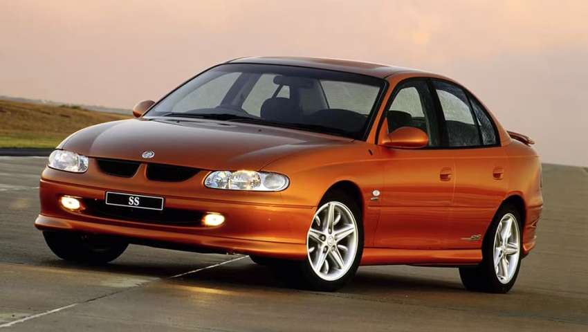 Cheap V8 Cars - Top 5 Budget V8 Cars for Sale in Australia | CarsGuide