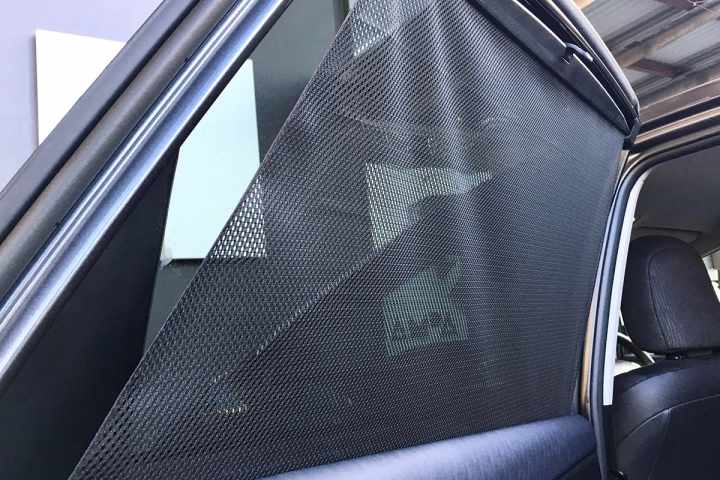 Toyota Prius V 2018 review | CarsGuide