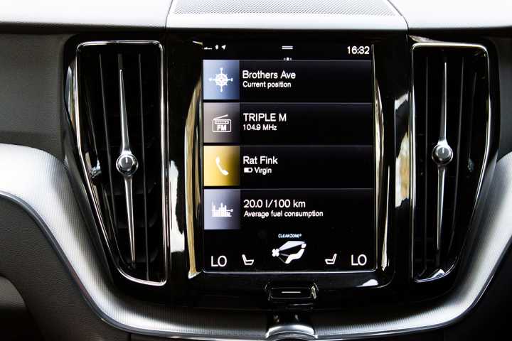 Volvo XC60 2018 review | CarsGuide