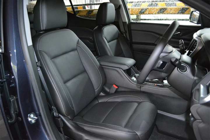 Holden Acadia LTZ 2019 review | CarsGuide