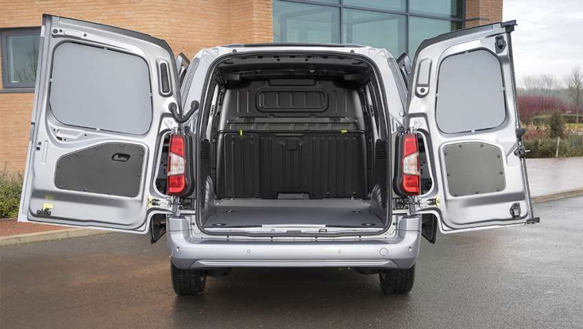 Peugoet Partner 2020 pricing and spec: Light-commercial van sports ...