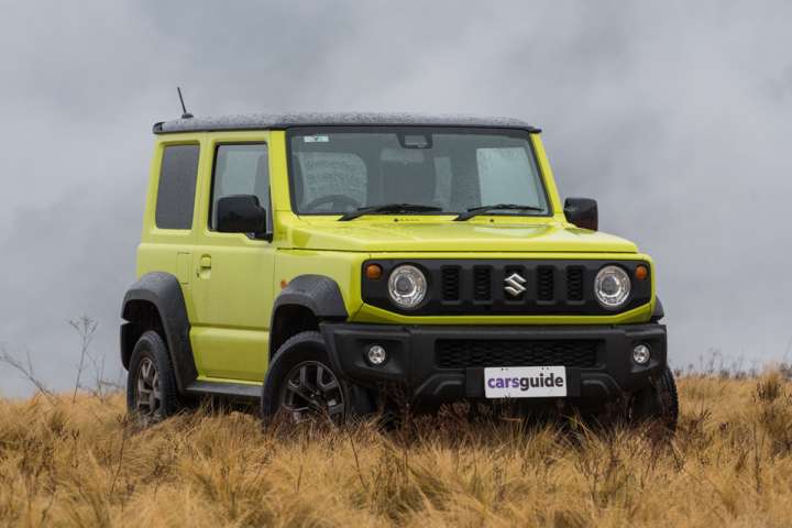 Suzuki Jimny vs Jeep Wrangler Rubicon vs Ford Ranger Raptor 2019: off ...