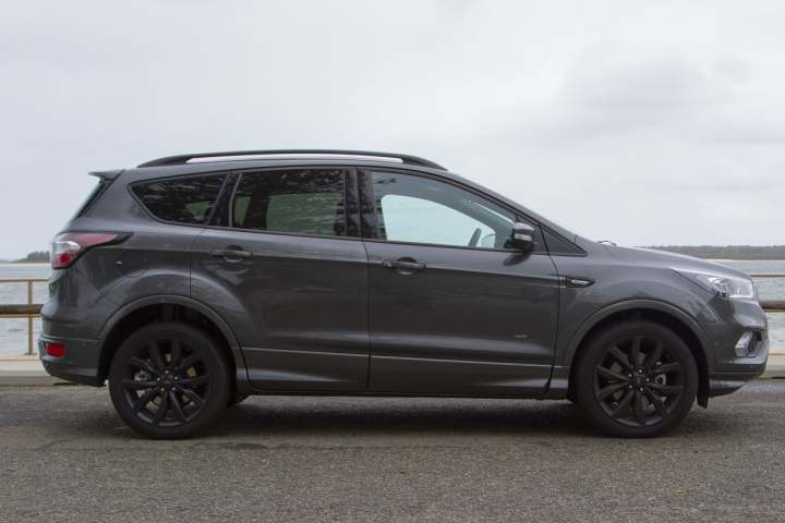 Ford Escape ST-Line 2019-2020 review | CarsGuide