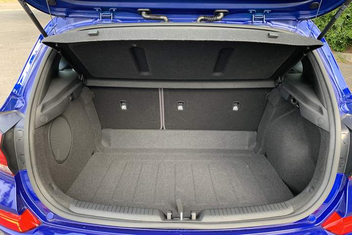 Hyundai i30 2020 review: Premium | CarsGuide