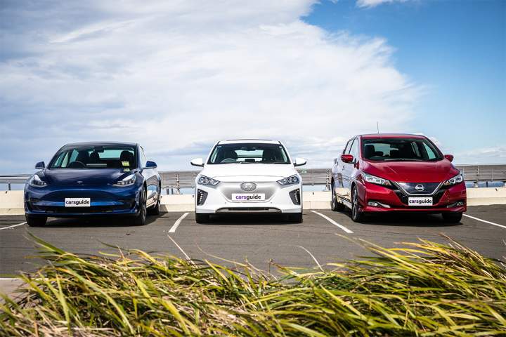 Electric Cars Pros and Cons - Advantages & Disadvantages of EVs | CarsGuide