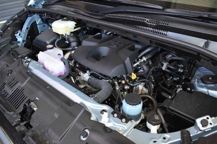 Toyota HiAce 2020 review: Commuter | CarsGuide