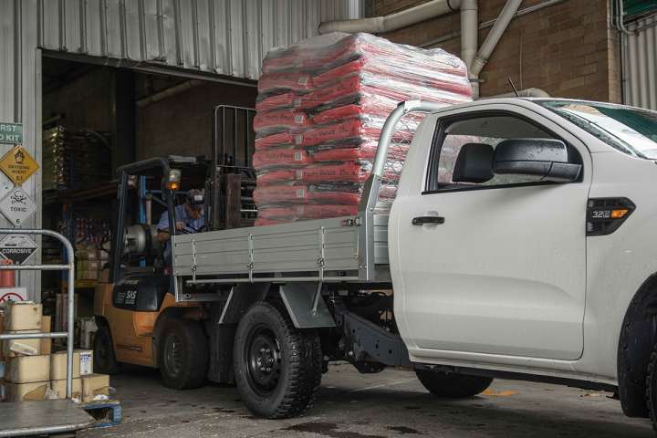 Ford Ranger 2021 review: XL cab chassis – How does the base 4x4 single ...