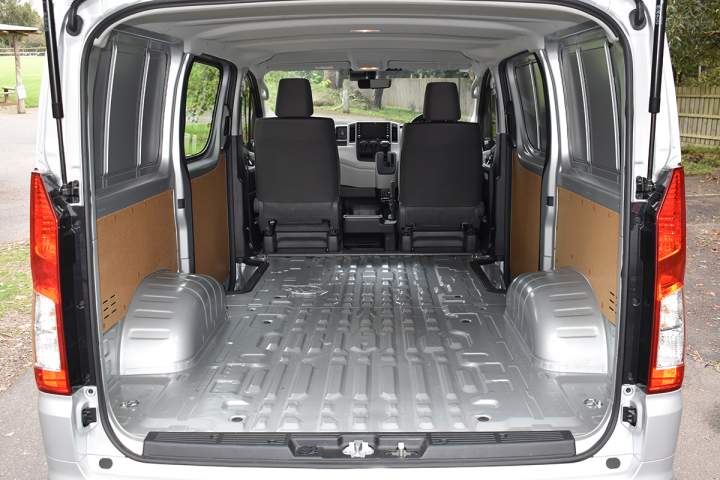 Toyota HiAce 2021 review: LWB diesel GVM test - Still good enough to ...