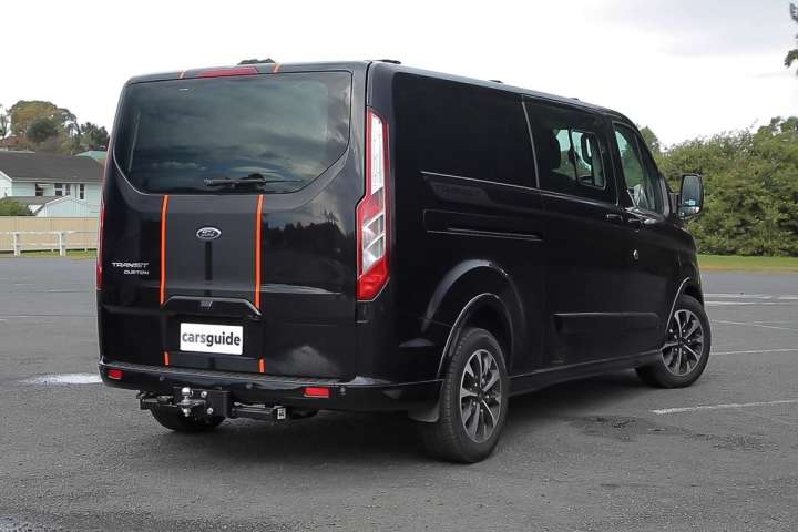 Ford Transit Custom 2022 review: How does the Sport 320L LWB DCiV ...