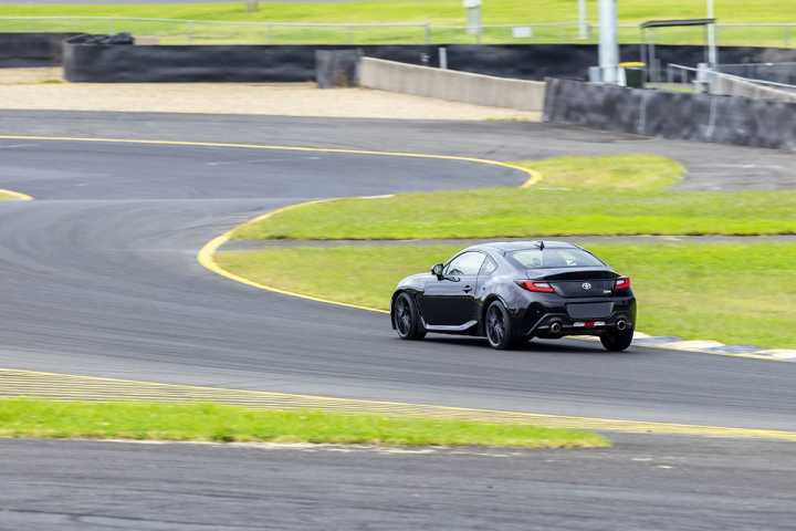 Toyota GR86 2022 review: Track test - First local drive of Subaru BRZ ...
