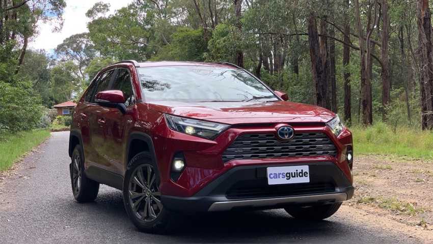 Toyota RAV4 2022 review - Range review of the updated midsize SUV with ...