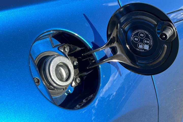 Average Fuel Consumption Per 100km for Cars | CarsGuide