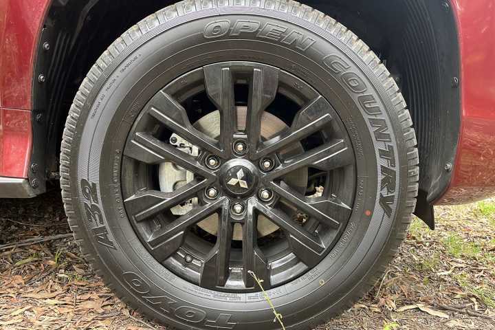 Mitsubishi Pajero Sport 2024 review: GSR – Has time been kind to this ...