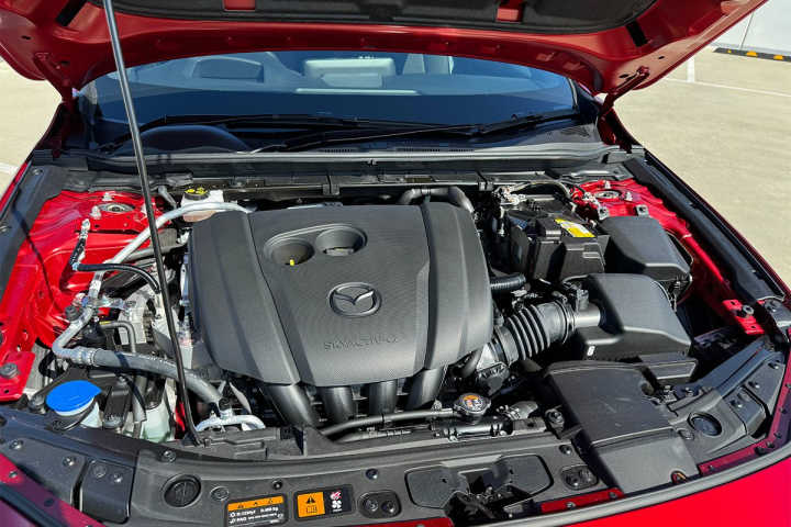 Mazda 3 2024 review: Evolve SP G25 hatch - Is this constantly evolving small car a better bet ...