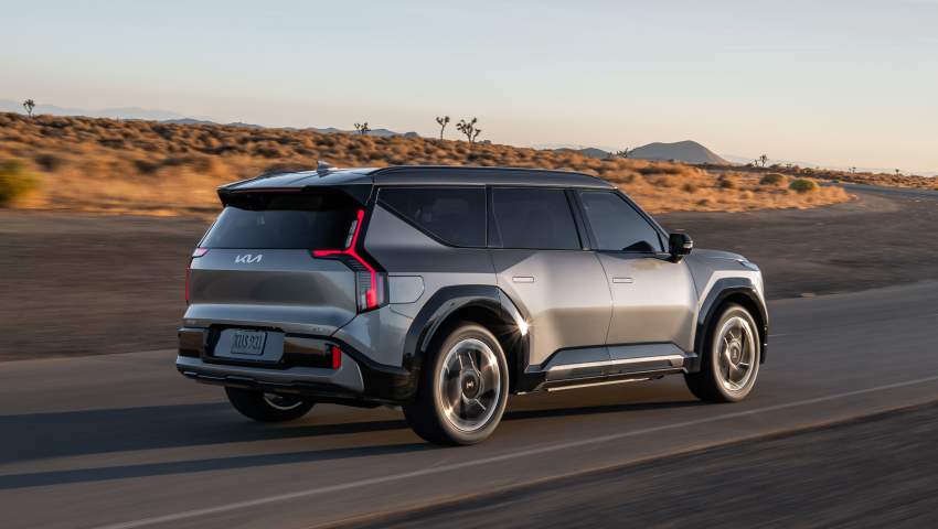 Expensive Kia or cut-price Audi Q8 e-tron? 2025 Kia EV9 GT finally confirmed with simulated ...