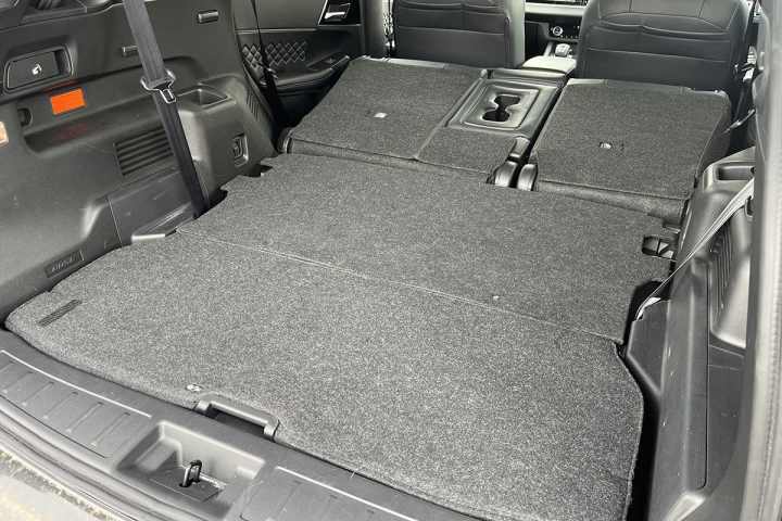 Mitsubishi Outlander Hybrid 2025 review: Plug-in Hybrid EV GSR – Fuel ...