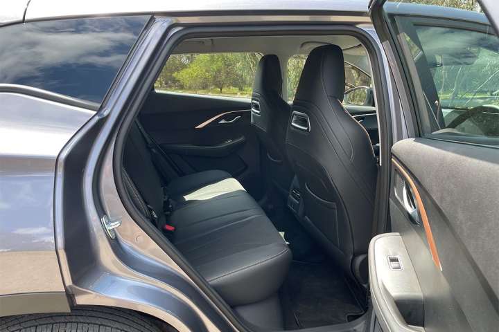 Chery Omoda 5 2025 review: FX – is this cheap Chinese small SUV a ...