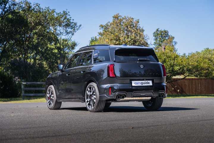 Mini Countryman 2025 review: JCW Favoured – Performance-focused medium ...