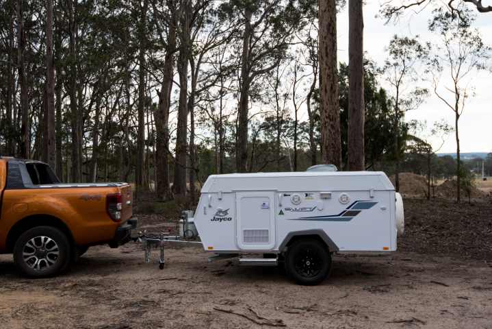 Jayco Swift Touring 2018 review | CarsGuide
