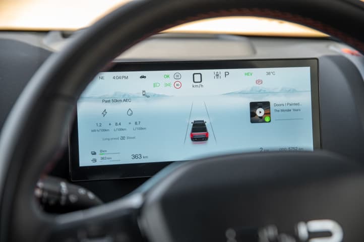 BYD Shark 6 Hybrid 2025 review – Game-changing hybrid dual cab ute ...