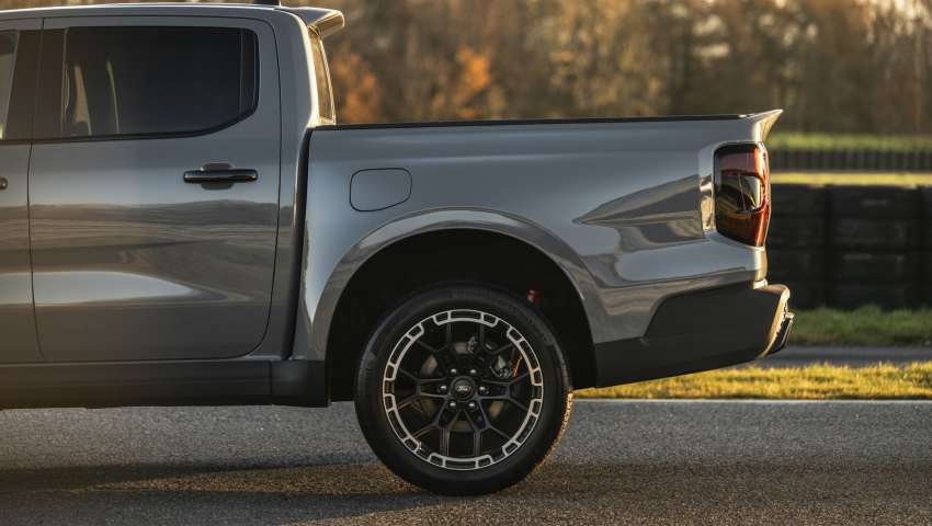 Better than Raptor? 2024 Ford Ranger V6 gets factory-backed wide-body ...