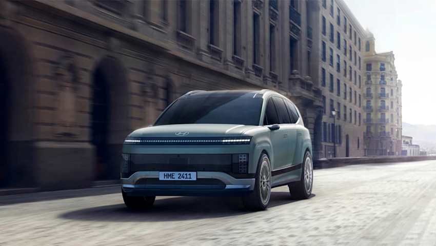 Will Hyundai's monster electric car work at this price? 2025 Hyundai ...
