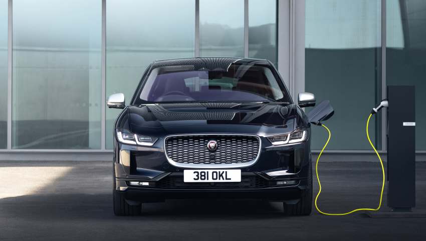 New Jaguar I Pace 2021 pricing and spec detailed Faster charging and improved tech for Audi e tron rival Car News CarsGuide