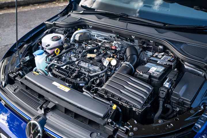 VW Golf R 2022 review: A true rival to A45? Can Mk8 beat Civic Type R ...