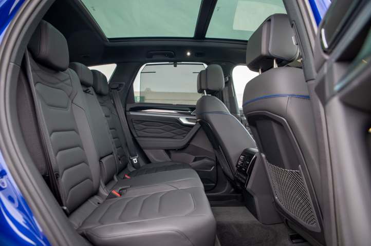 Volkswagen Touareg 2025 review: R – Performance and efficiency-focused ...