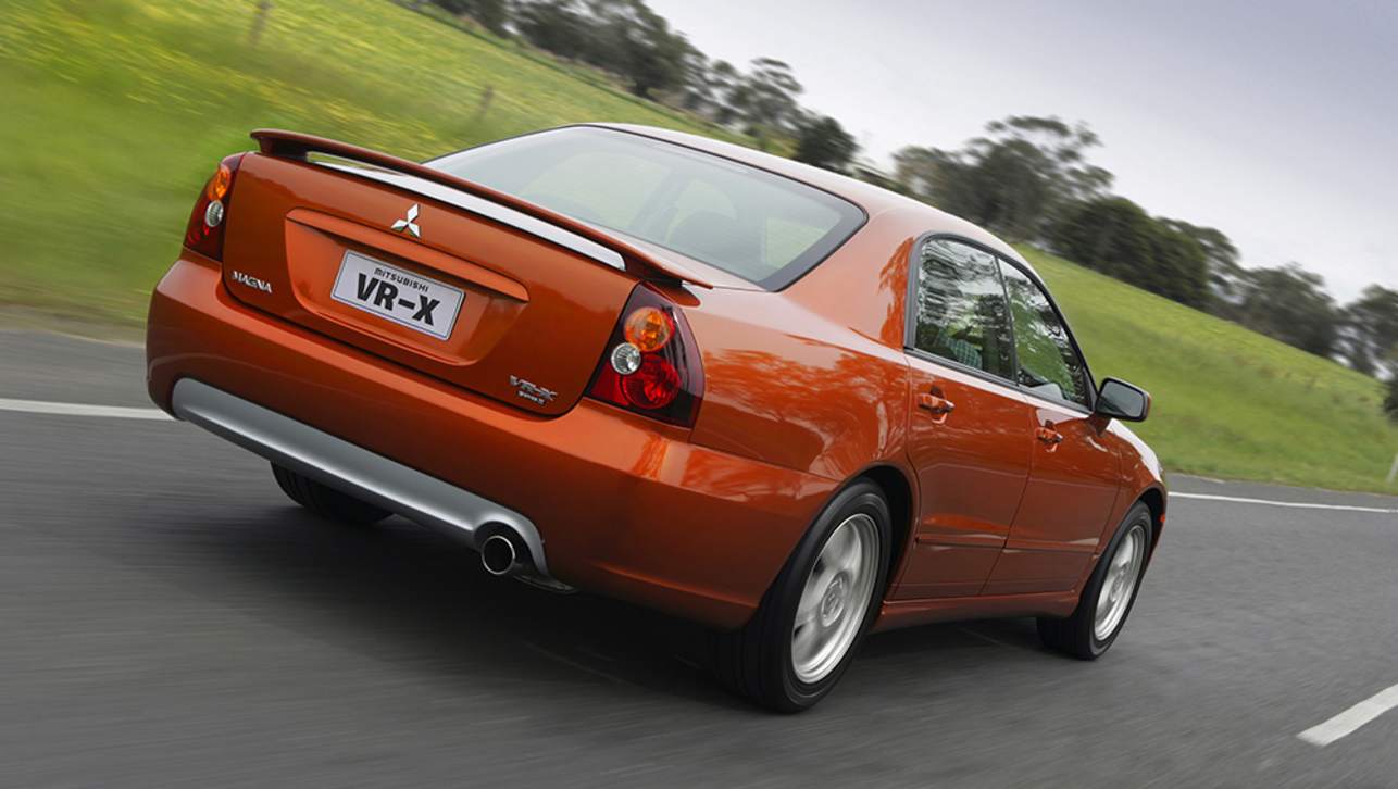 Mitsubishi Magna VRX 2004 Review | CarsGuide