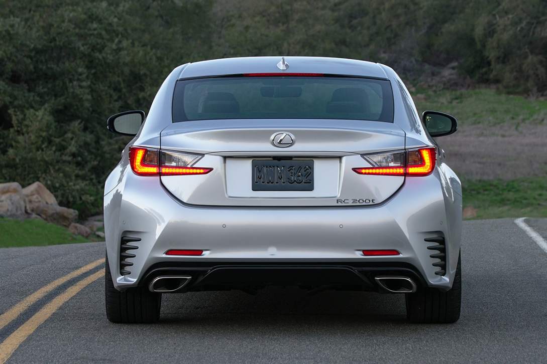 Lexus RC 300 2018 review: snapshot | CarsGuide