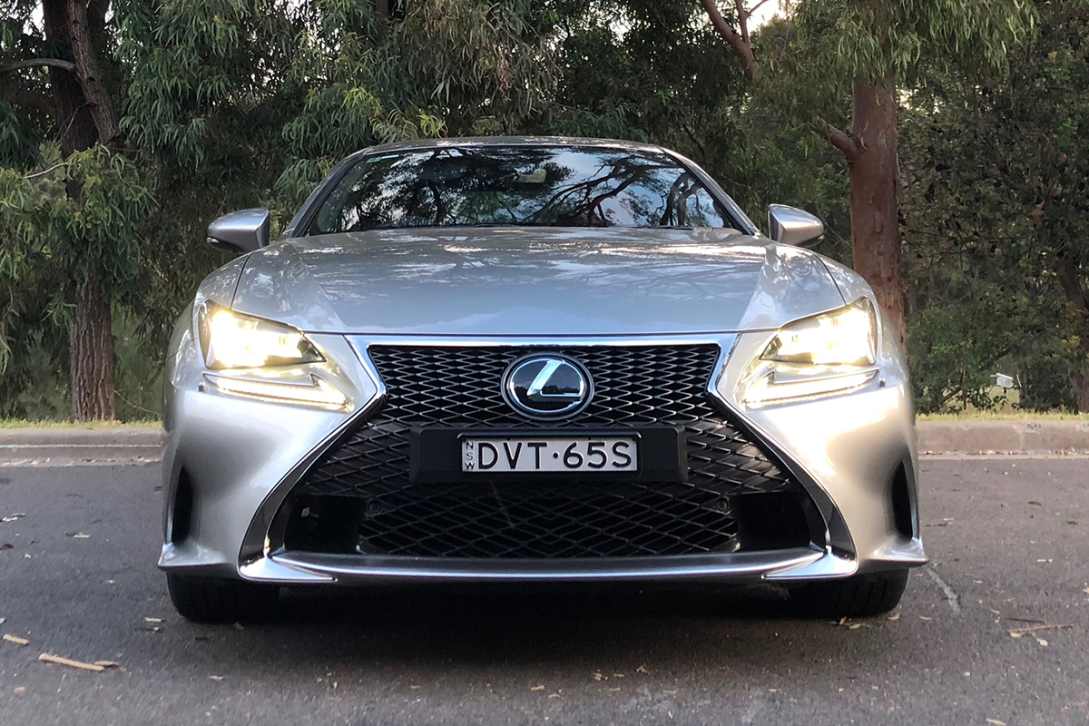 Lexus RC 300 2018 review: snapshot | CarsGuide