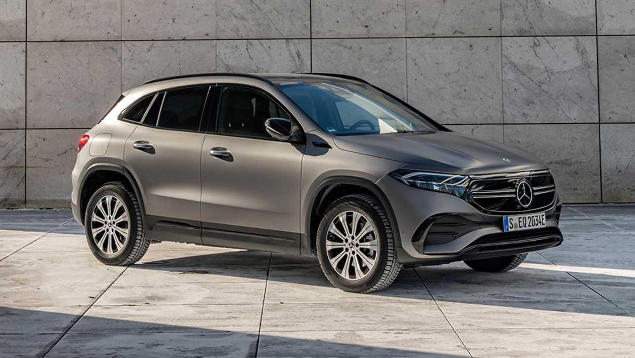 Audi q4 vs mercedes eqa store