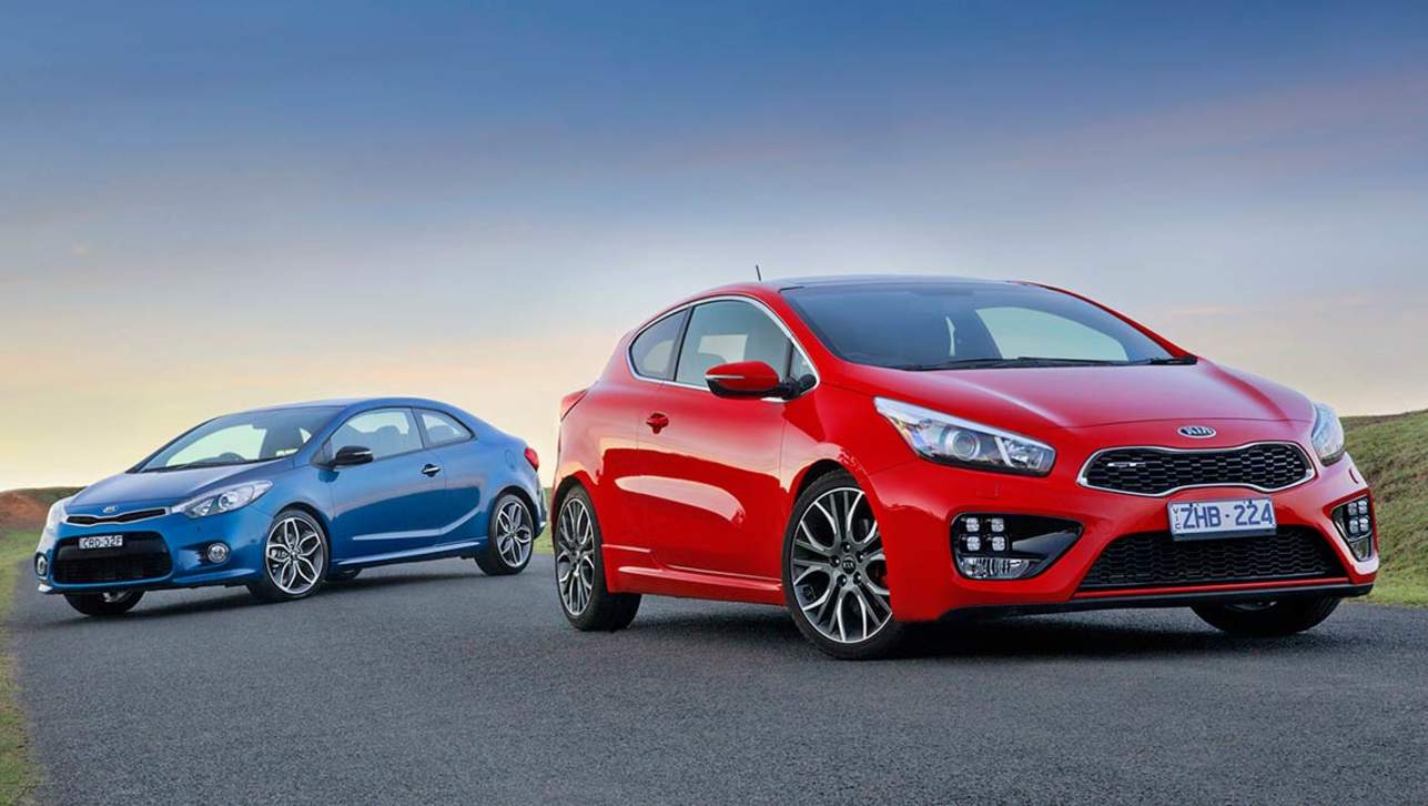 Kia Cerato vs Pro_cee'd 2014 | CarsGuide