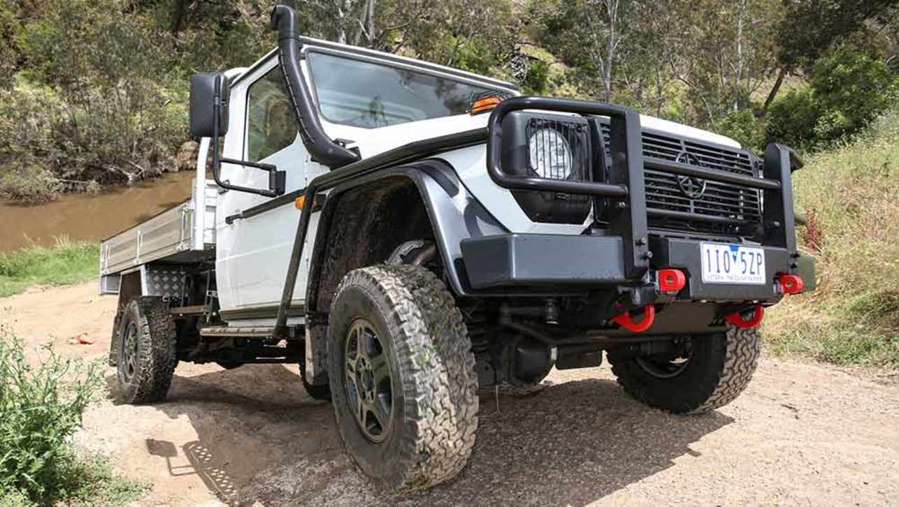 Mercedes Benz G-Professional cab chassis 2016 review | CarsGuide