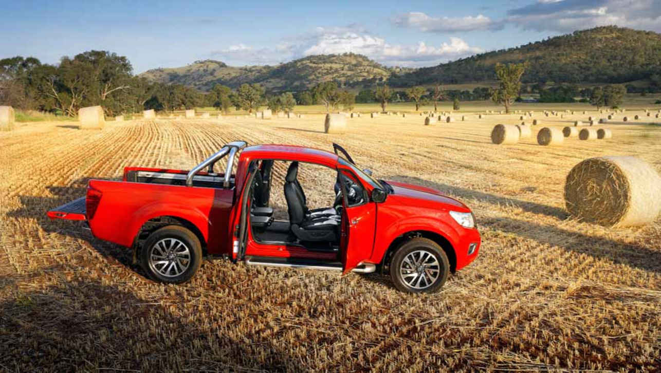 Nissan Navara leaf-spring variants 2015 review | CarsGuide