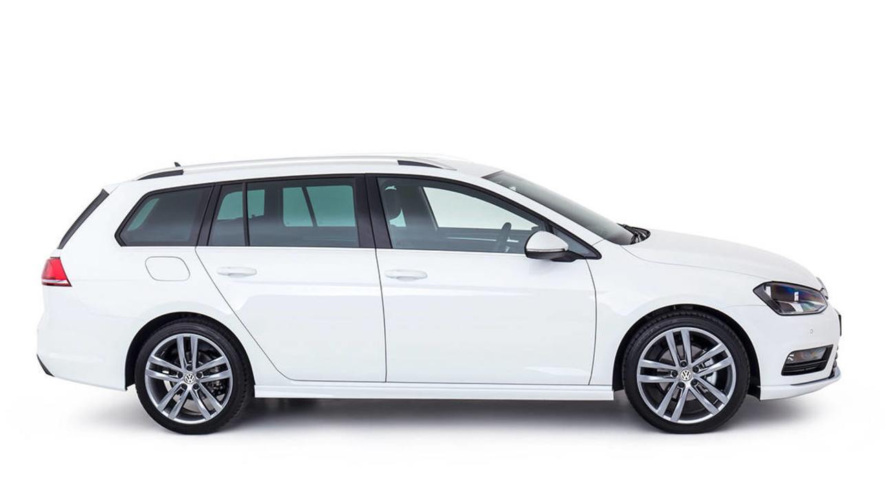 Volkswagen Golf R-Line Wagon 2015 review | CarsGuide