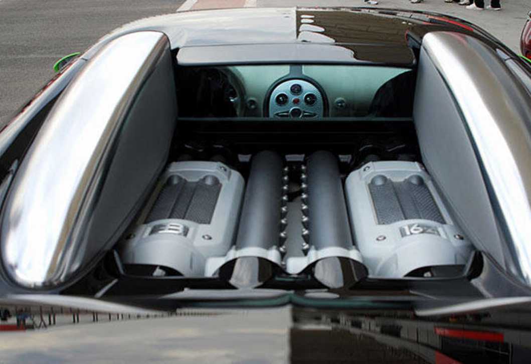 Bugatti Veyron car of the week - Car News | CarsGuide