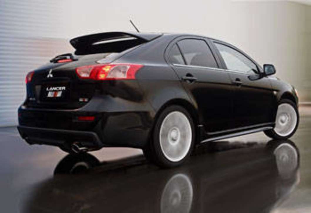 Mitsubishi Lancer 2008 review | CarsGuide