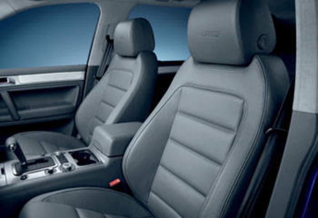 Volkswagen Passat R36 2008 Review | CarsGuide