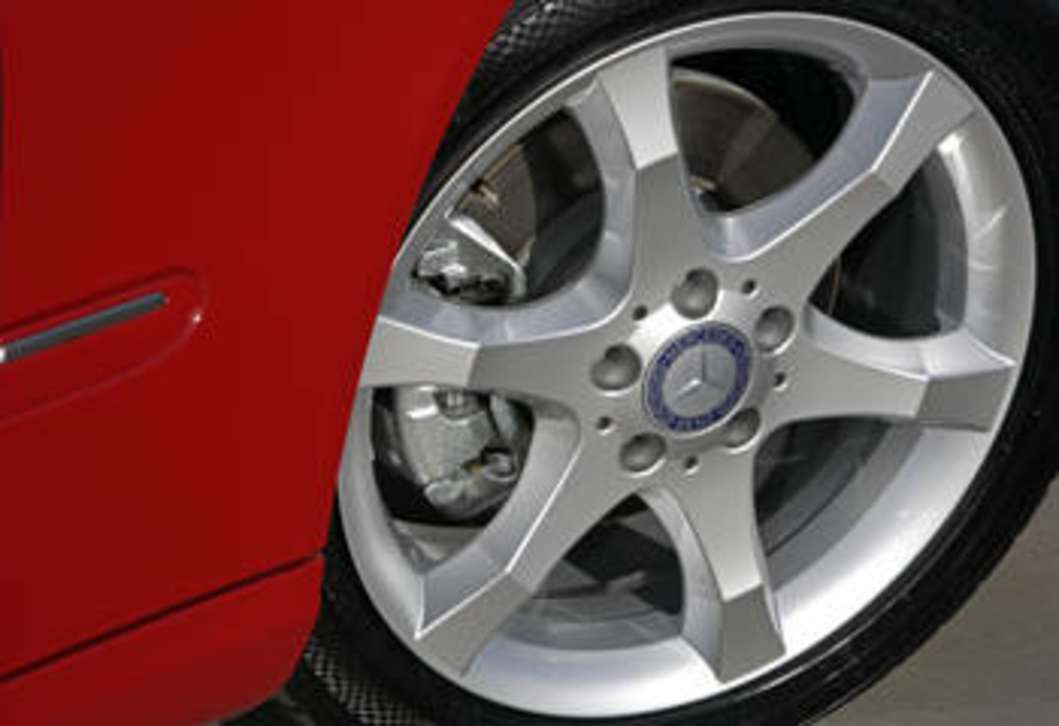 Mercedes-Benz CLC 200 2008 review | CarsGuide