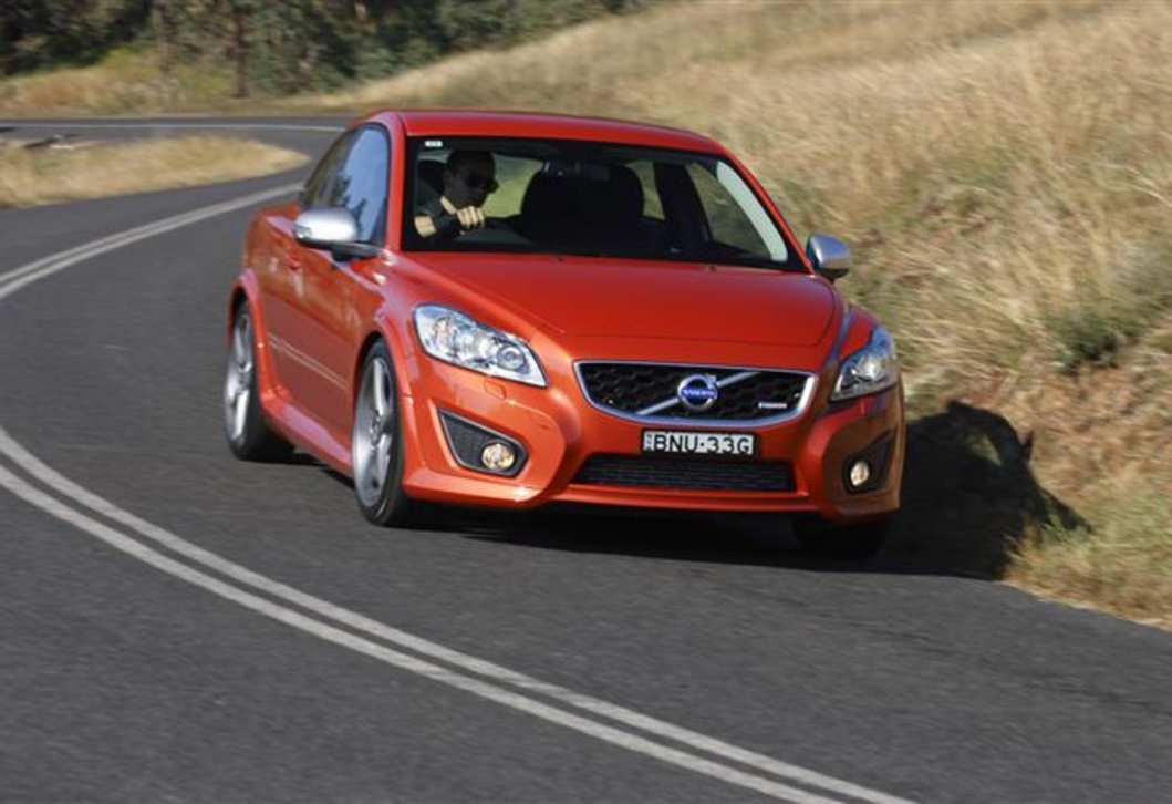 Volvo C30 T5 R-Design 2010 Review | CarsGuide
