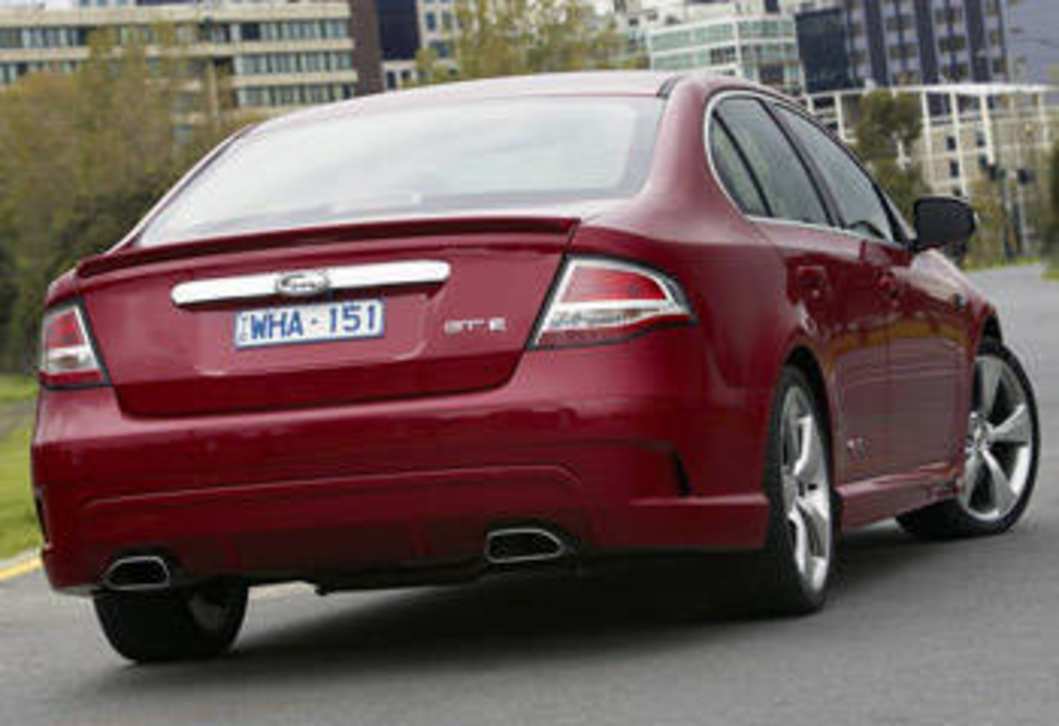 Ford Falcon FPV 2008 Review | CarsGuide