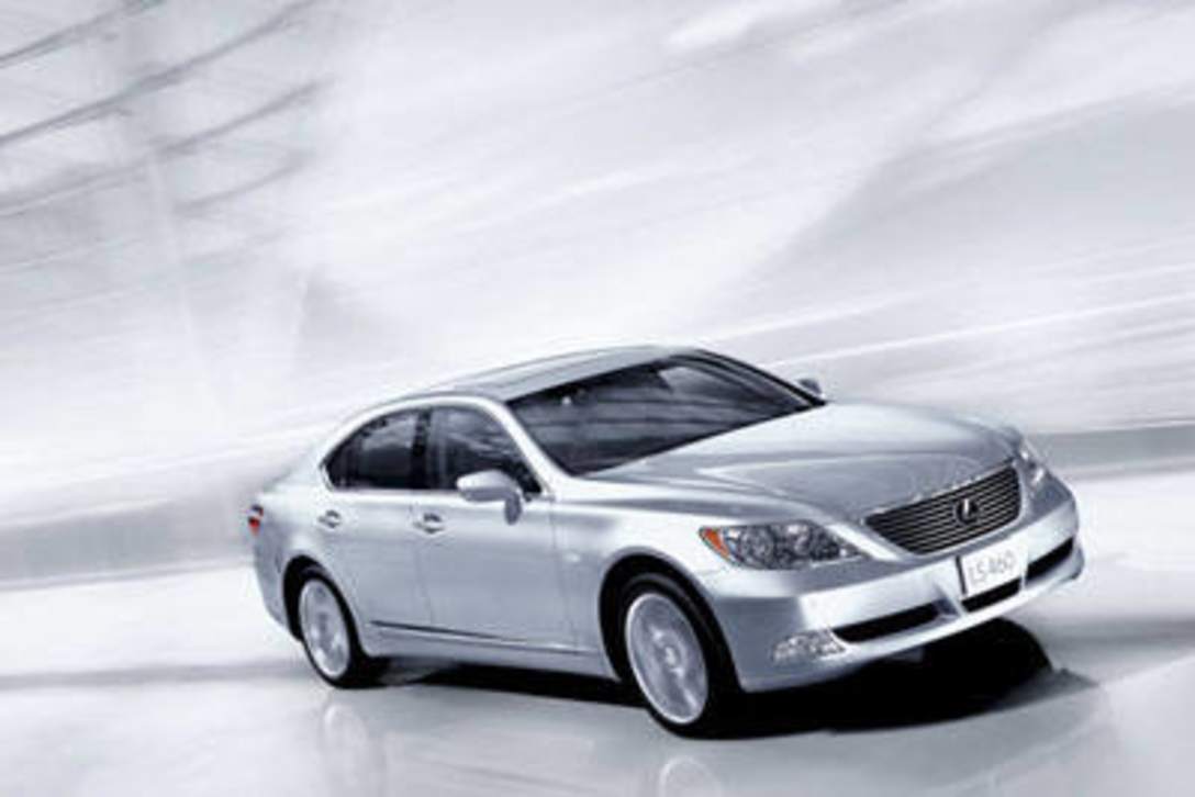 Lexus LS 600hL 2007 Review | CarsGuide