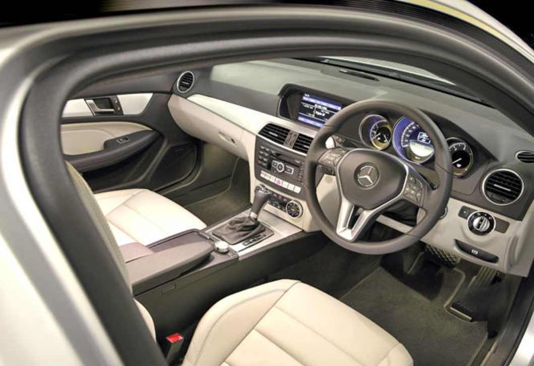 Mercedes-Benz C-Class C63 2011 Review | CarsGuide