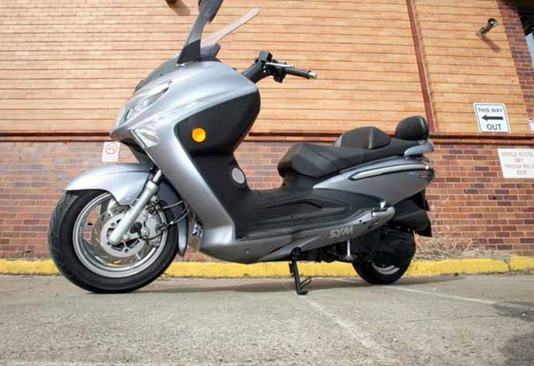 Sym Firenze 300i 2012 Review | CarsGuide
