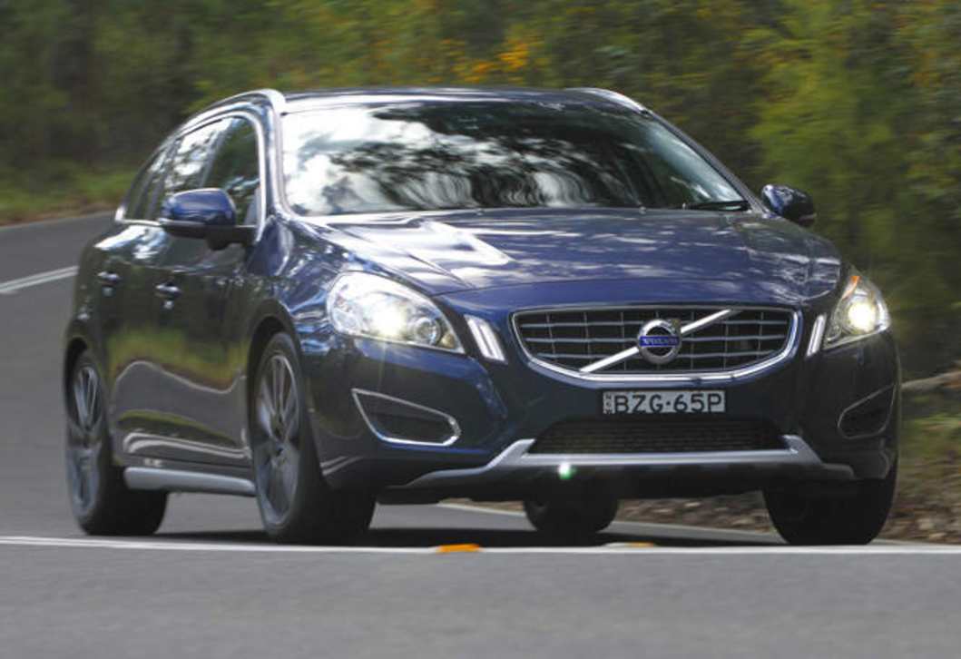 Volvo V60 D3 Teknik 2012 review | CarsGuide