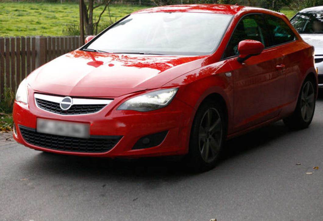 Seat Leon spy shot - Car News | CarsGuide