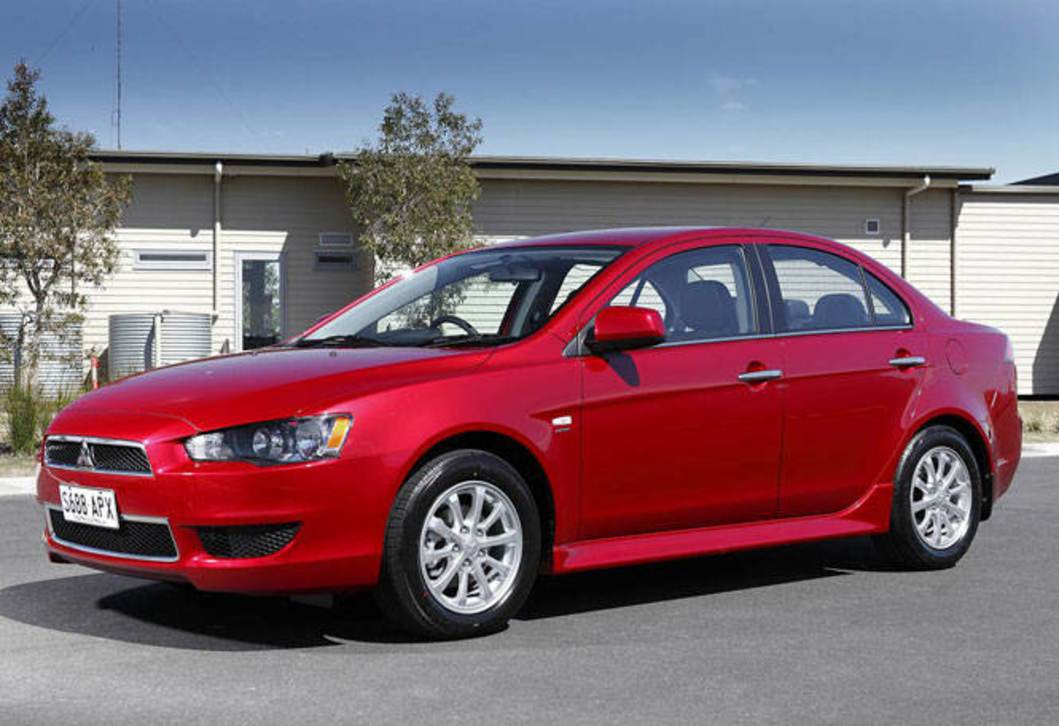 Mitsubishi Lancer LX 2013 review | CarsGuide