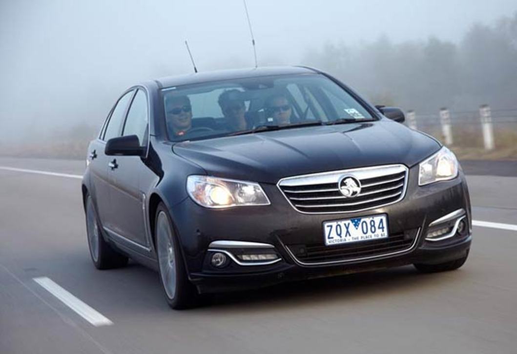 Holden Commodore VF 2013 review | CarsGuide
